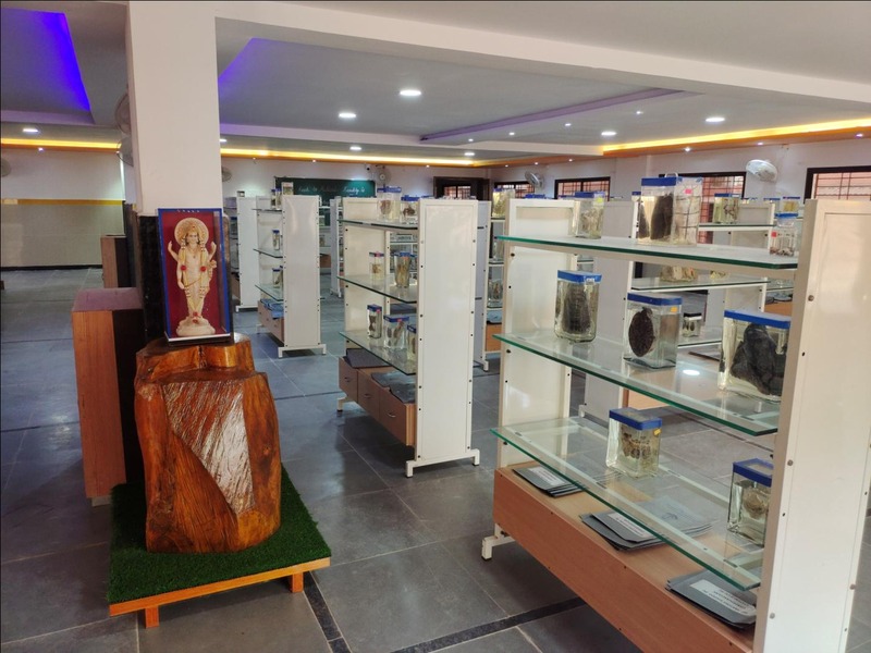 S.NIJALINGAPPA MEDICAL COLLEGE AND H.S.K HOSPITAL & RESEARCH CENTRE
